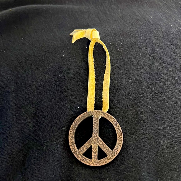 Dogeared | Wall Decor | Dogeared Peace Medallion On Leather Doorwall ...